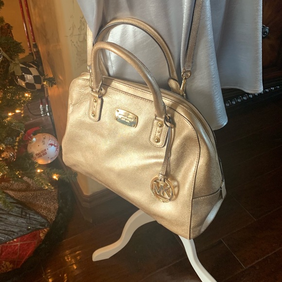 Michael Kors | Bags | Michael Kors Gold Metallic Tote Handbag | Poshmark
